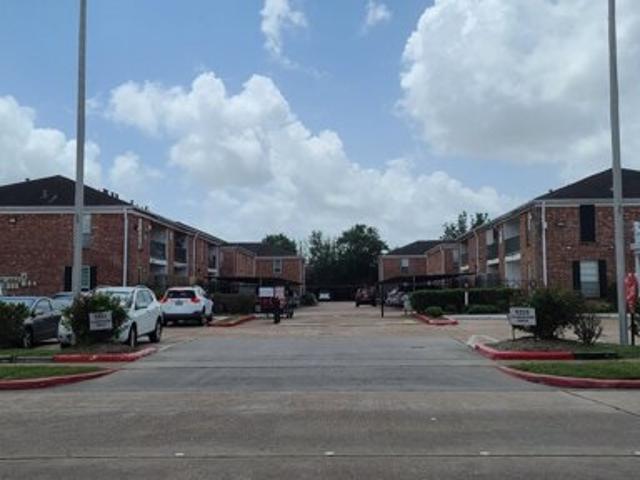 Clarewood Dr Unit,houston, Condo For Sale