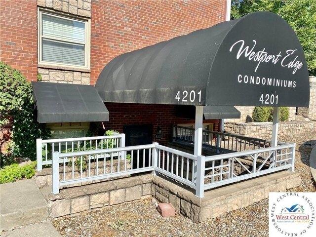 Clark Avenue Ave Unit,kansas City, Home For Sale