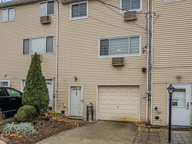 Clark Ln, Staten Island, Home For Sale