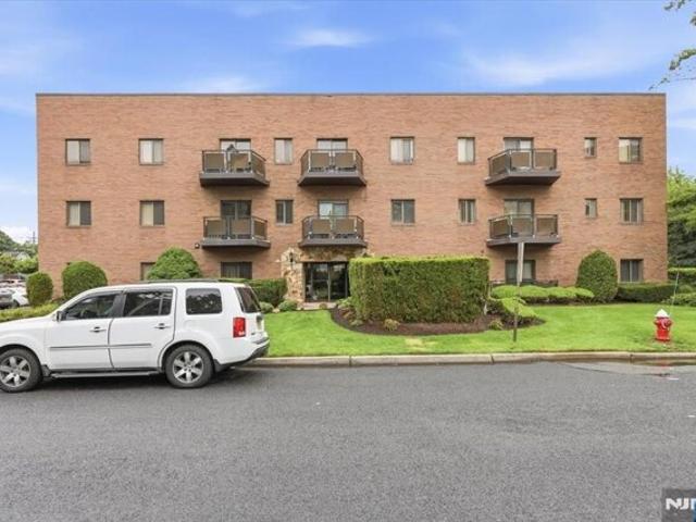 Clark St Apt A, Hackensack, Condo For Sale