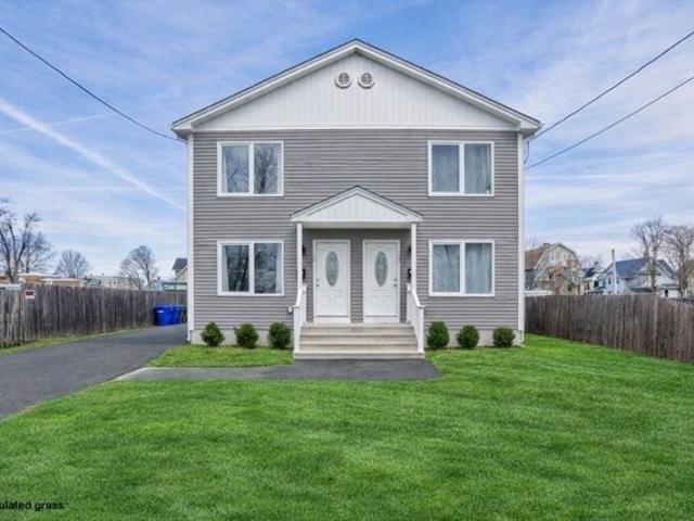 Clark St, Springfield, Home For Sale