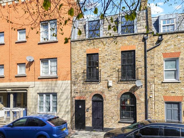 Clark Street, London E1, 4 bed terraced house to rent, £4,400 pcm | PrimeLocation