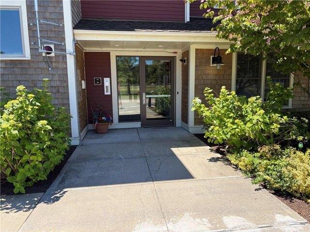 Clarke Rd Apt,narragansett, Condo For Sale
