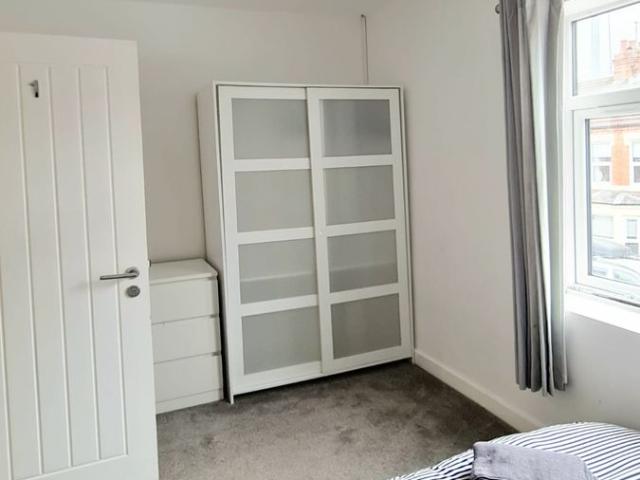 Clarke Rd, Northampton NN1, Room to rent, £650 pcm | PrimeLocation