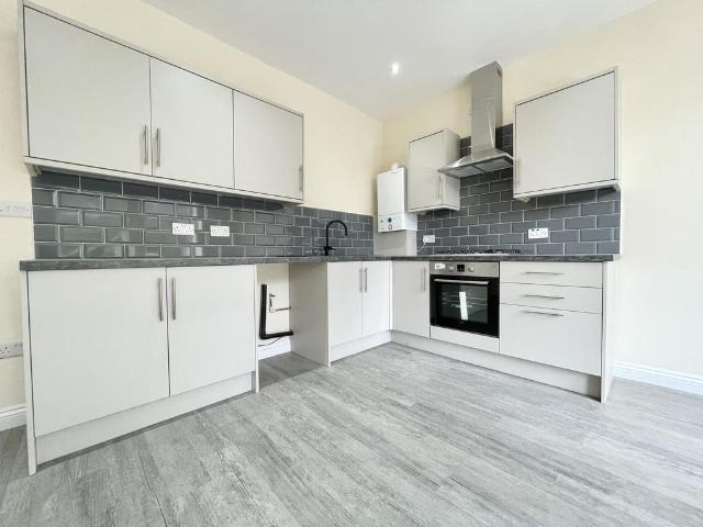 Clarkegrove Road, Sheffield, S10 2 bed apartment to rent £1,050 pcm £242 pw