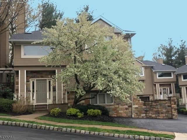 Clarken Dr, West Orange, Condo For Sale