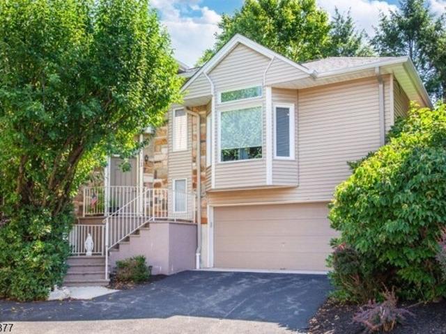 Clarken Dr, West Orange, Condo For Sale