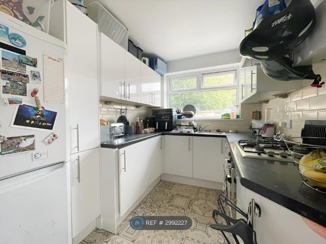 Clarkes Road, Portsmouth PO1, 3 bed terraced house to rent, £1,350 pcm | PrimeLocation