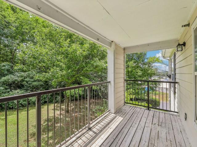 Clarksville Heights 3 Bedroom Apartment for Rent at 500 Kraft St, Clarksville, TN 37040 Red River
