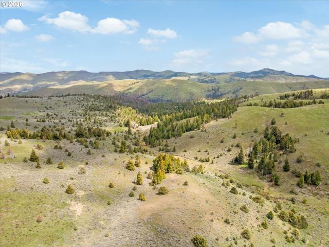 Clarks Creek Rd