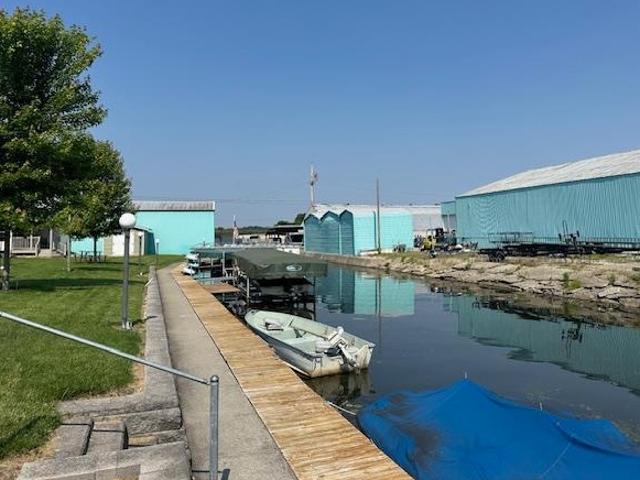 Clark's Landing Co Op 36