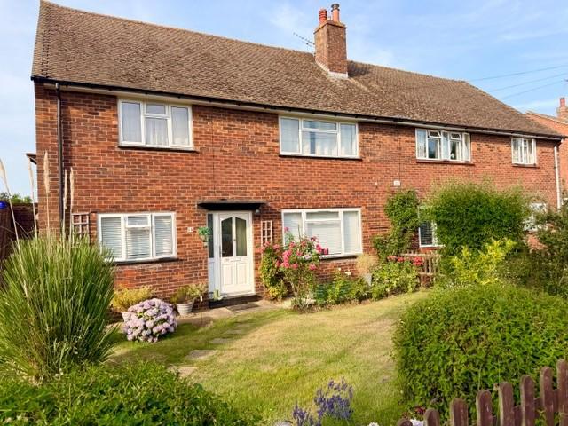 Clarks Lane, Halstead TN14 2 bed maisonette to rent £1,550 pcm £358 pw