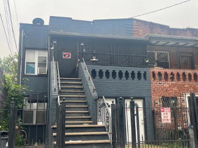 Clarkson Ave