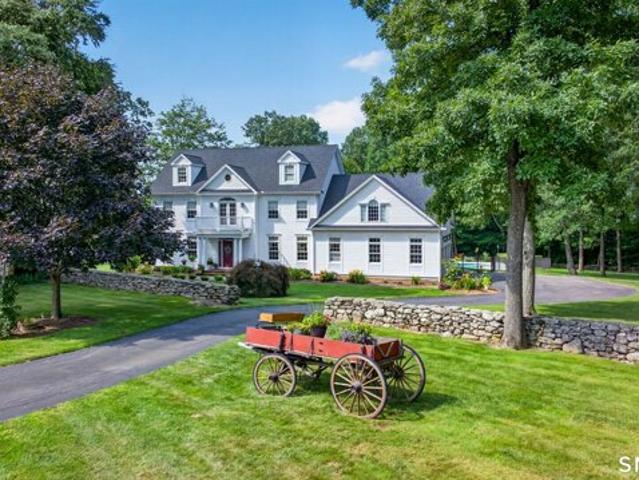 Clarkson Ln, Killingworth, Home For Sale