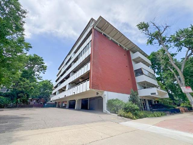 Clarkson St Apt 206