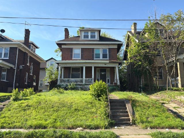 Clarion Ave