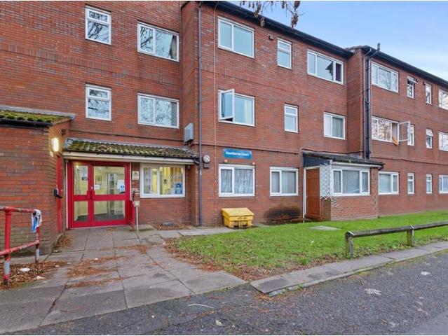 Clarion Housing is pleased to offer a Retirement Sheltered Scheme – 1 bedroom ground floor flat suitable for an applicant 55 or over – includes a Wet Room