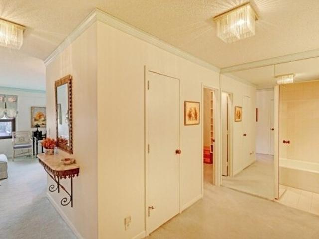 Claridge Dr Apt Hw, Verona, Condo For Sale