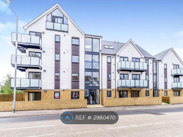 Clarity Mews, Sittingbourne ME10, 2 bed flat to rent, £1,175 pcm | PrimeLocation