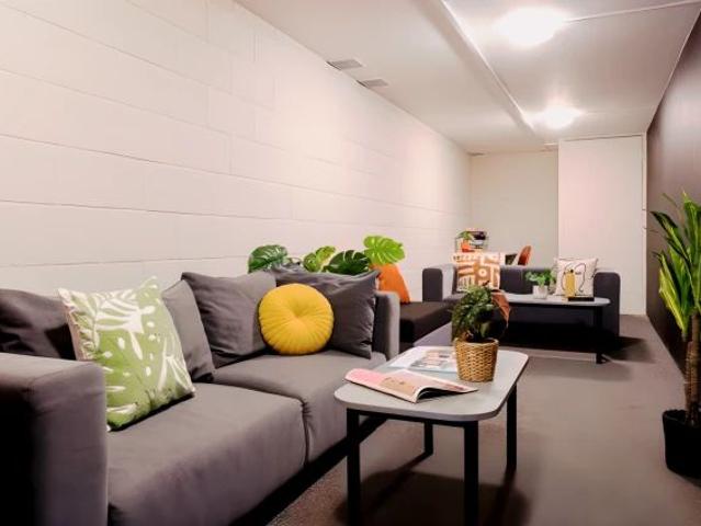 Classic One Bedroom Flat