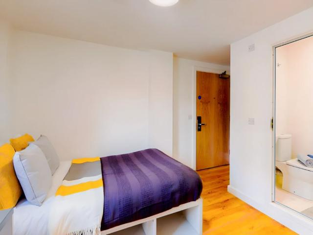 Classic En Suite