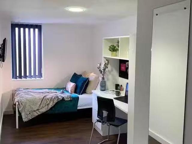 Classic Ensuite Plus