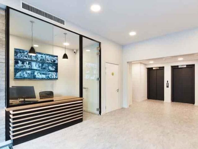 Classic Studio C Has an Apartment