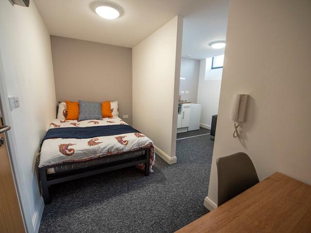 Classic Studio in Liverpool | Profess and Students