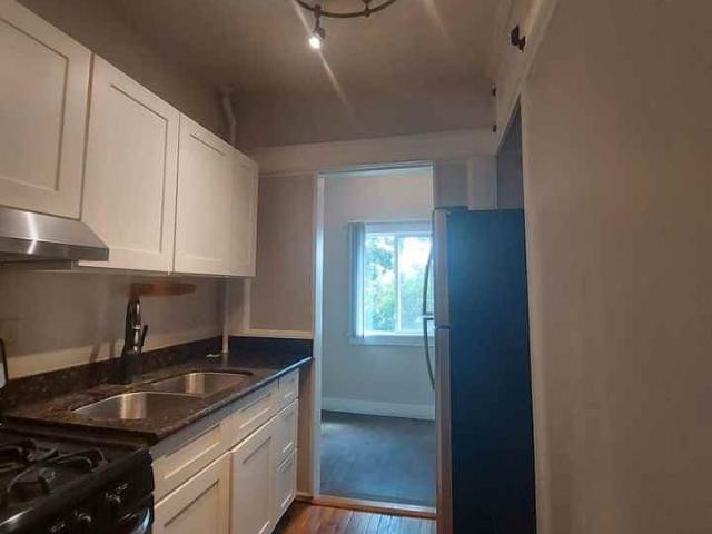 Classic Vintage apartments in Fantastic Midway location 2 Bedroom Apartment for Rent at 508 Fry St, St. Paul, MN 55104 Hamline Midway
