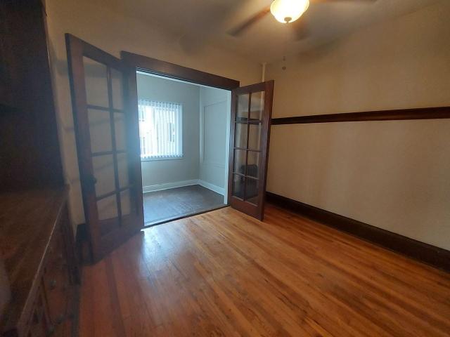 Classic Vintage apartments in Fantastic Midway location 2 Bedroom Apartment for Rent at 508 Fry St, St. Paul, MN 55104 Hamline Midway
