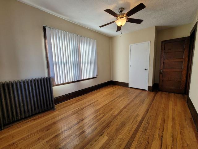 Classic Vintage apartments in Fantastic Midway location 3 Bedroom Apartment for Rent at 508 Fry St, St. Paul, MN 55104 Hamline Midway