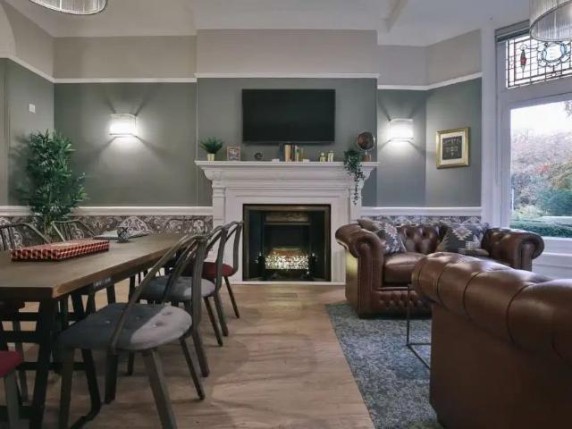 Classic 2 Bed Apartment