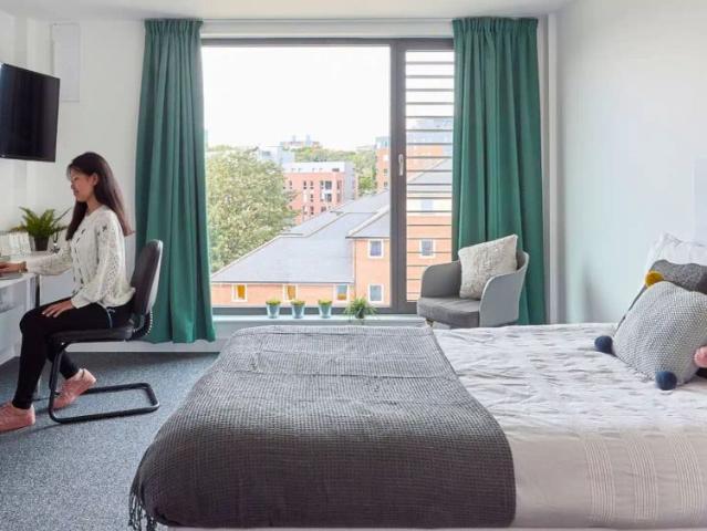 Classic 3 4 Bed Apartment