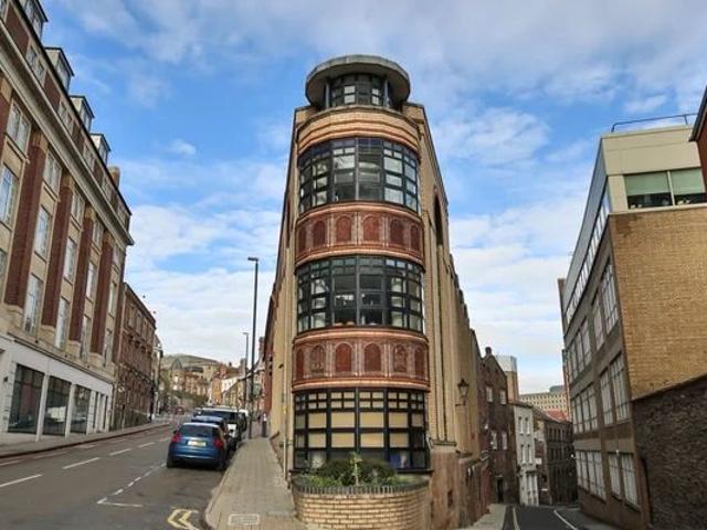 Classic 3 Bed Apartment