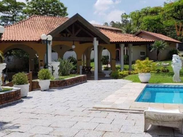 CLÁSSICA. ! TERRENO COM 3.000M² !