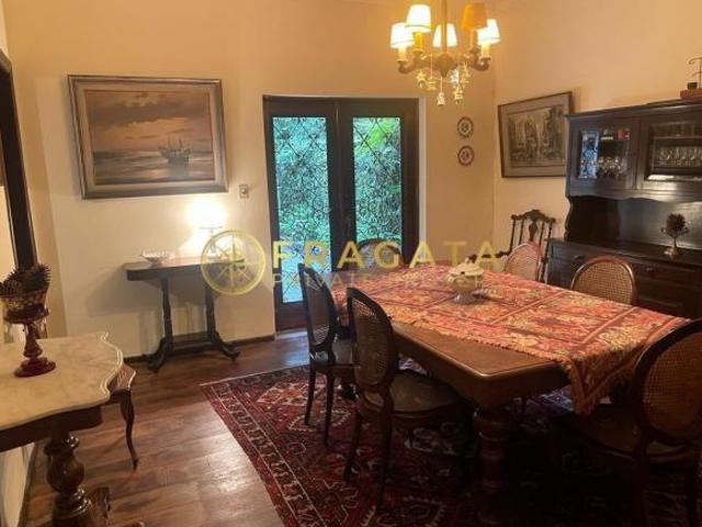 Clássica casa no Jardim Paulista