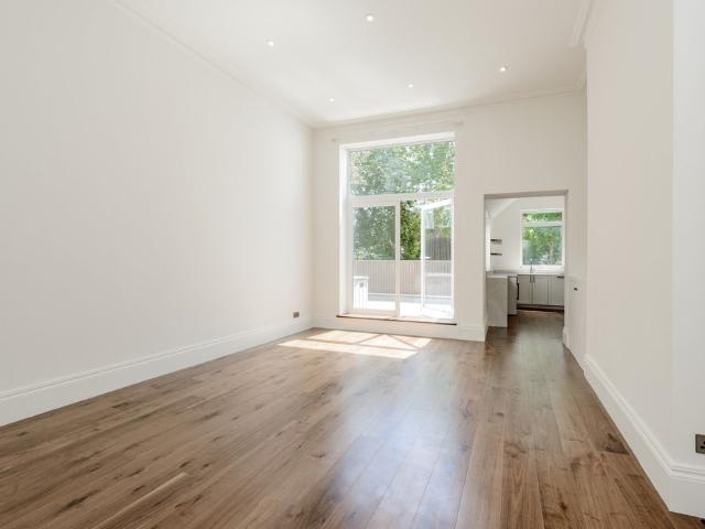 Cleve Road, London, NW6