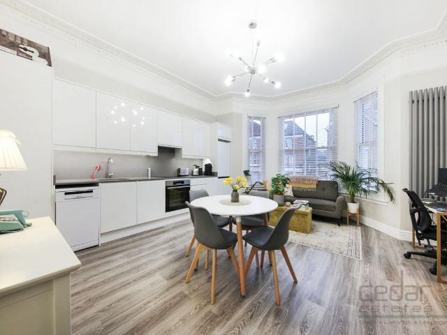 Cleve Road, South Hampstead NW6, 1 bed flat to rent, £2,058 pcm | PrimeLocation