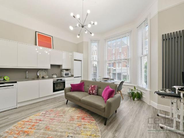 Cleve Road, South Hampstead NW6, 2 bed flat to rent, £2,600 pcm | PrimeLocation
