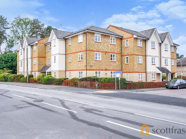 Clevedon House, 1A Ferry Road, OX3 2 bed flat to rent £2,000 pcm £462 pw