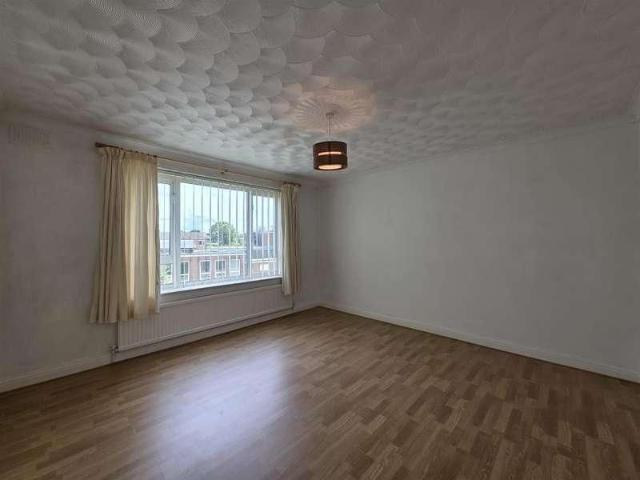 Cleveland Court, Scarborough, YO12