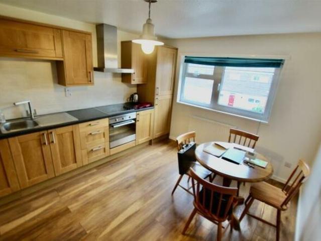Cleveland Close, Nottingham. 2 bed terraced house to rent £1,127 pcm £260 pw