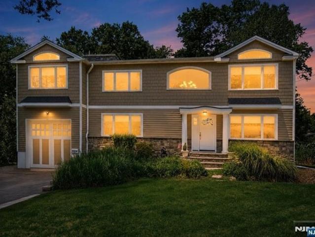 Cleveland Ave, Township Of Washington, Home For Sale