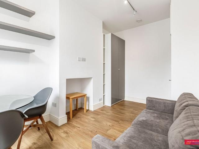 Cleveland Street, Fitzrovia, London, W1T