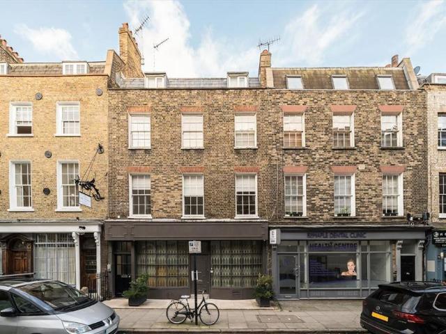 Cleveland Street, London W1T 1 bed flat to rent £2,492 pcm £575 pw