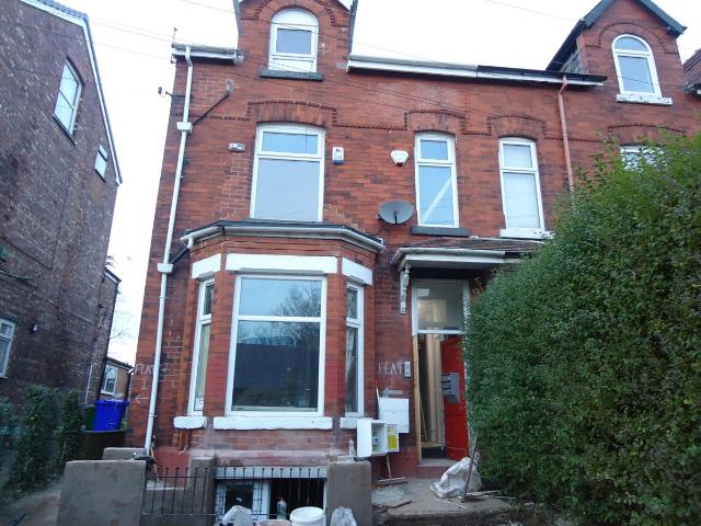 Cleveland Road, Crumpsall, Manchester M8, 1 bed flat to rent, £795 pcm | PrimeLocation