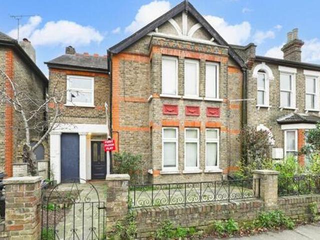 Cleveland Road, South Woodford, 1 Bedroom Flat