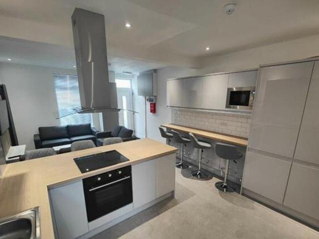 Cleveland Road, Southsea, 7 Bedroom Terraced