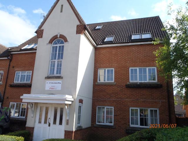 Cleveland Way, Stevenage SG1, 2 bed flat to rent, £1,285 pcm | PrimeLocation