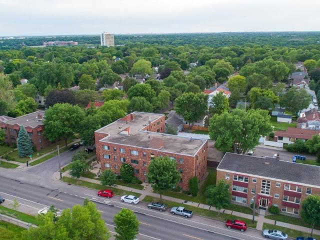 Cleveland Terrace 1 Bedroom Apartment for Rent at 569 Cleveland Ave S, St. Paul, MN 55116 Highland